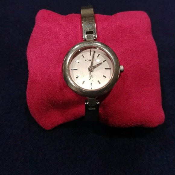 Fossil | Accessories | Fossil Watch With Light Pink Face | Poshmark
